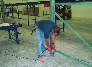 3/8" x 1-3/4" Tapcon® LDT Concrete Screw Anchor | Fastenal